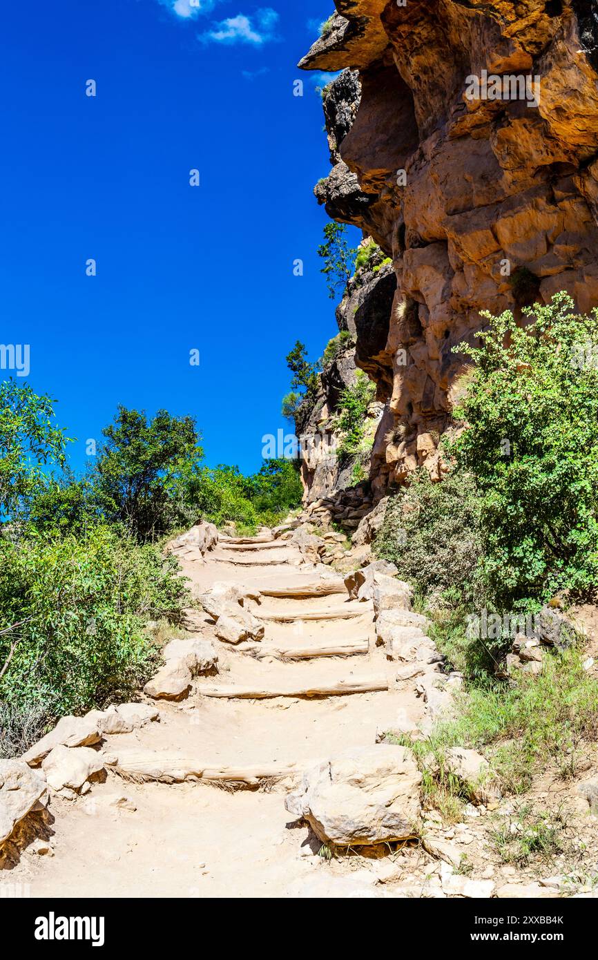 Path of the Bright Angel Trail in Grand Canyon, Arizona, USA Stock ...
