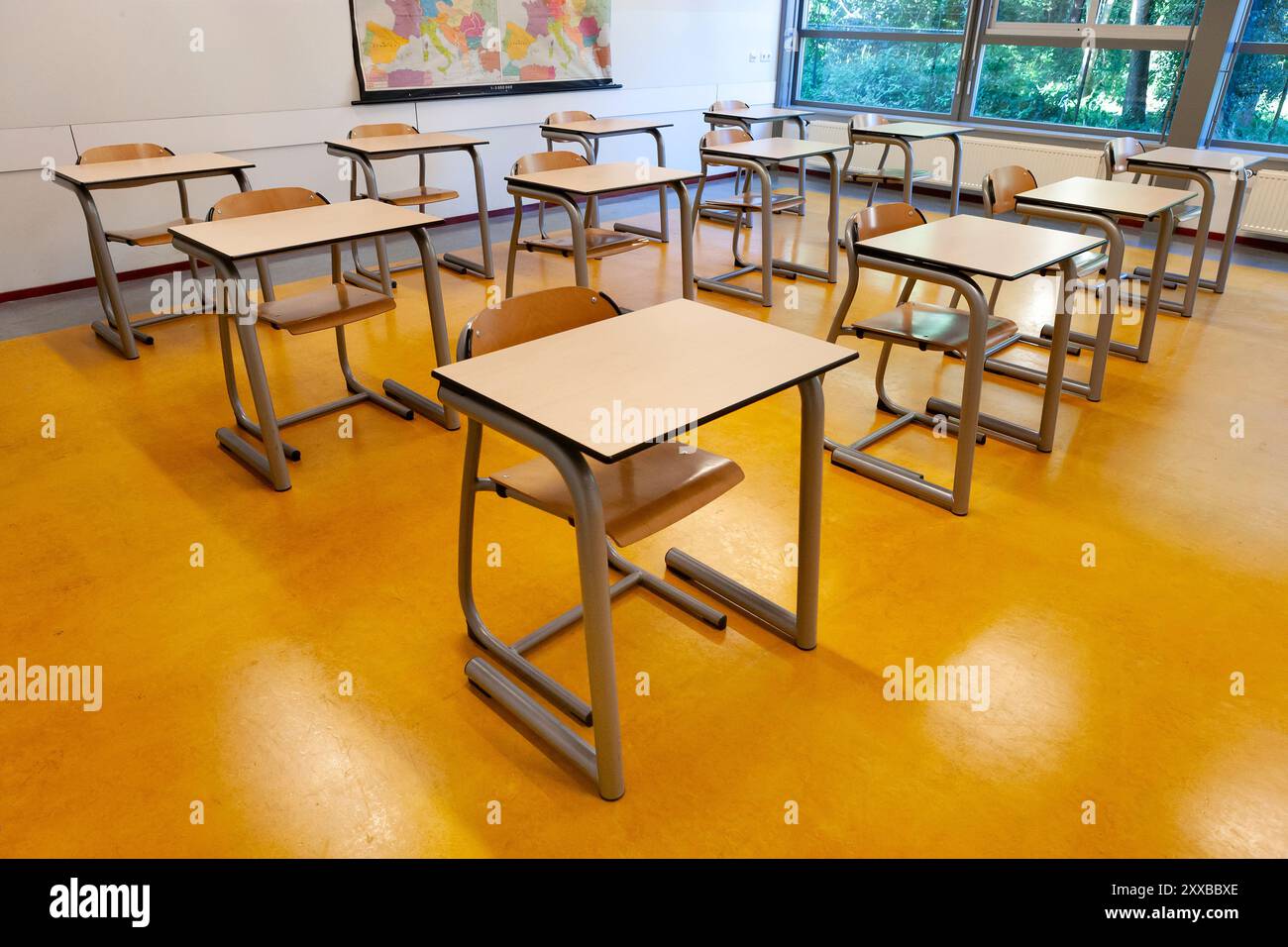 Empty school classroom at the end of the day indoors Stock Photo - Alamy