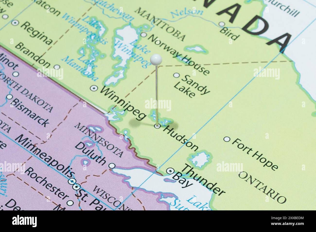 Close up to a Hudson city with a white pin needle into Canada country ...