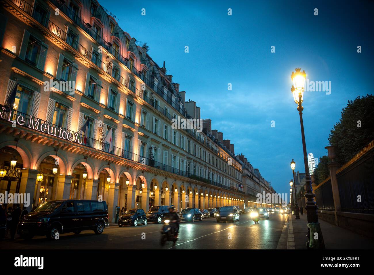Le meurice paris exterior hi-res stock photography and images - Alamy