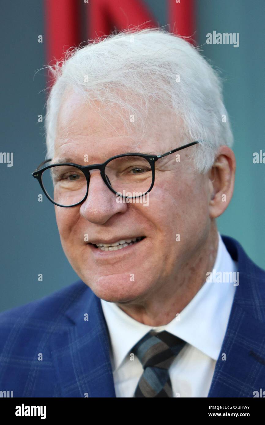 Steve martin red carpet event hi-res stock photography and images - Alamy