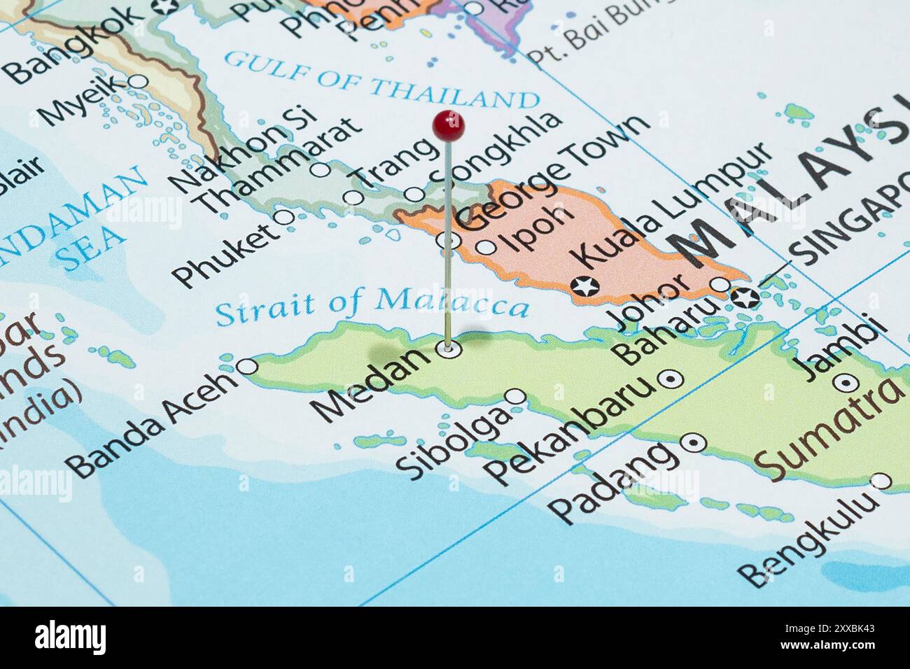 Geographic map indonesia capital hi-res stock photography and images ...