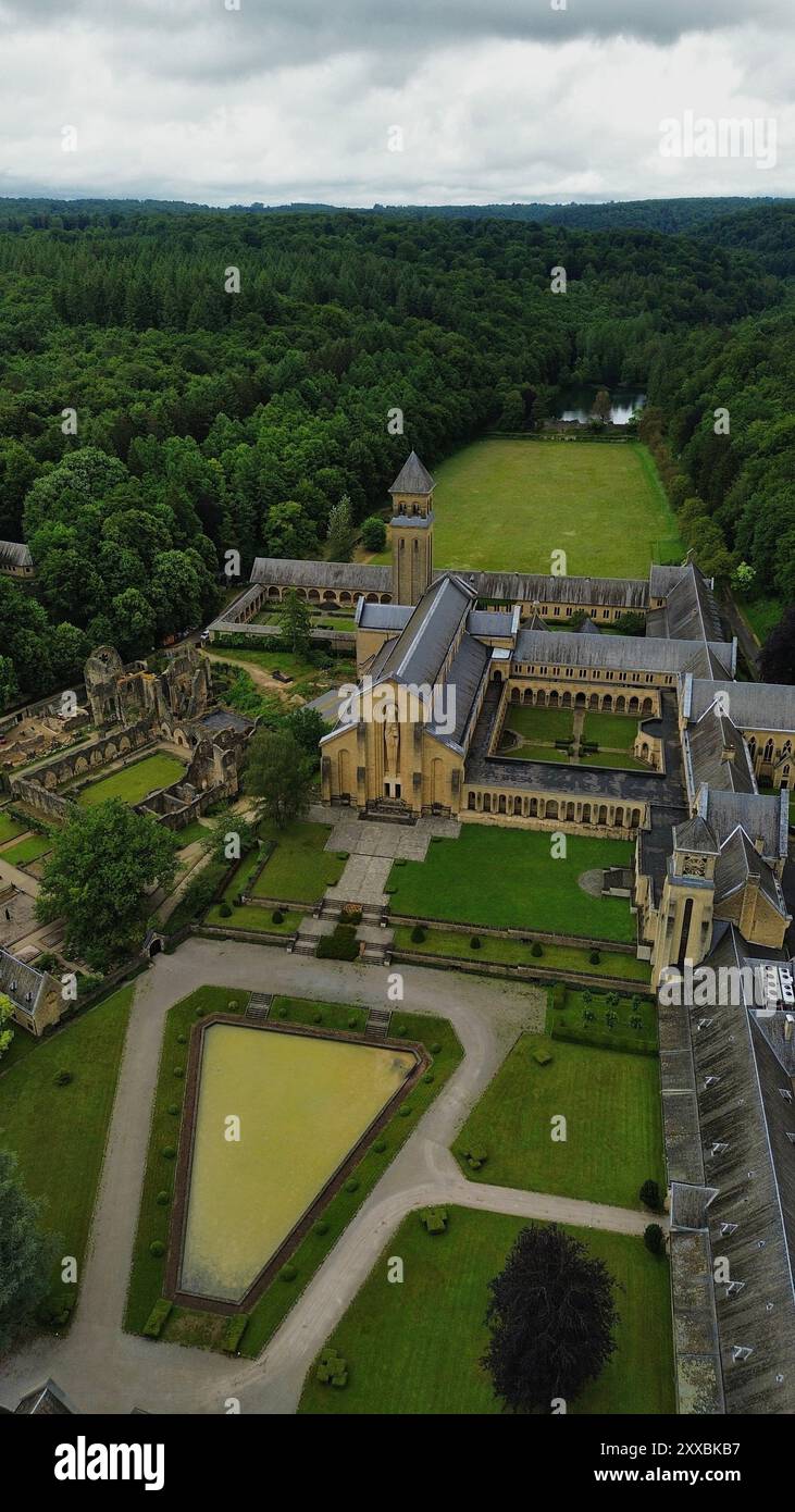 Aerial view beautiful abbey hi-res stock photography and images - Alamy