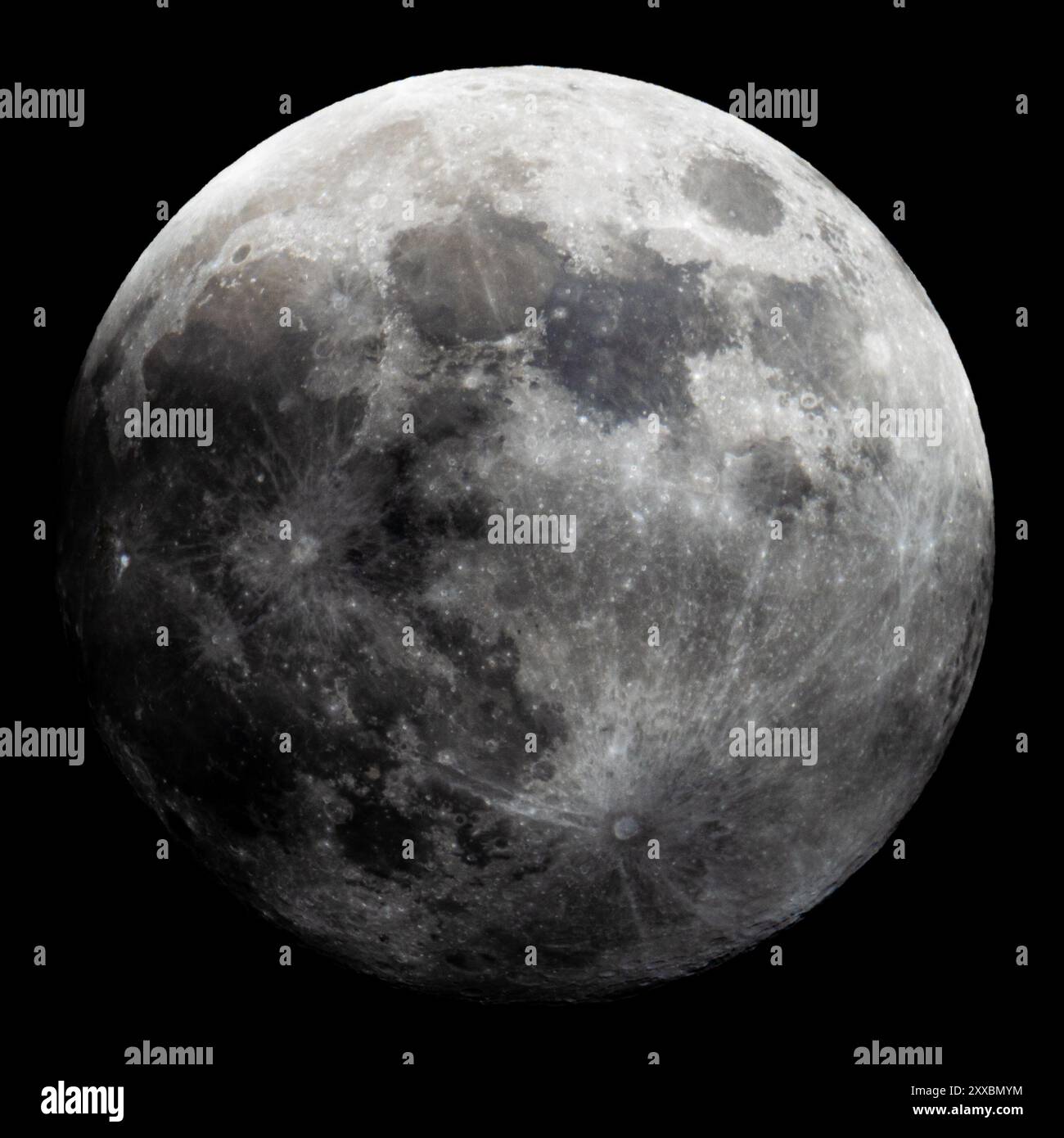 A striking and captivating image of the full moon, showcasing its ...