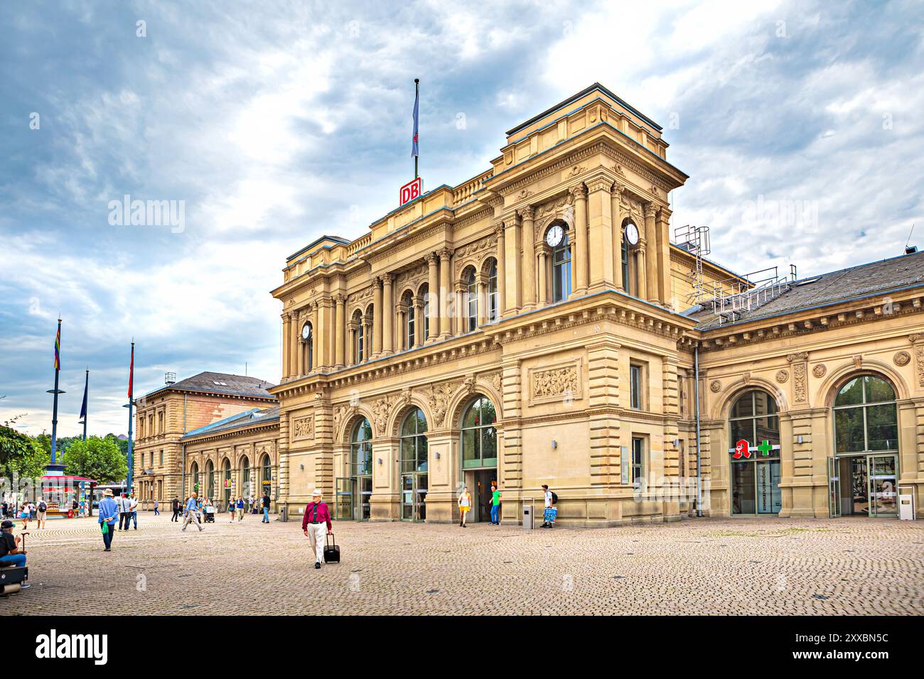 The Hauptbahnhof of Mainz in Rhineland-Palatinate, Germany Stock Photo ...