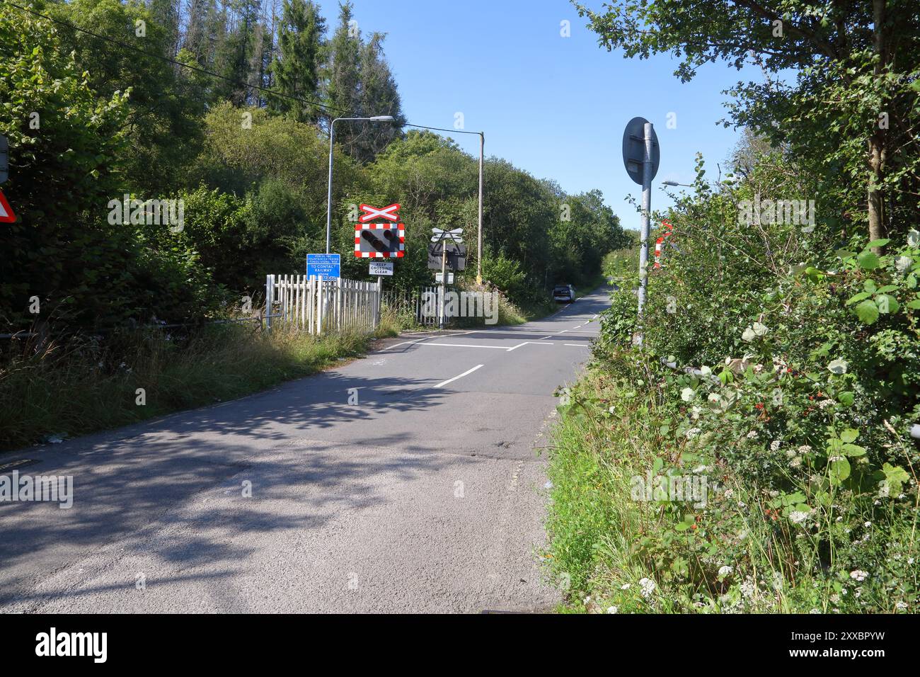 Fountain level crossing hi-res stock photography and images - Alamy