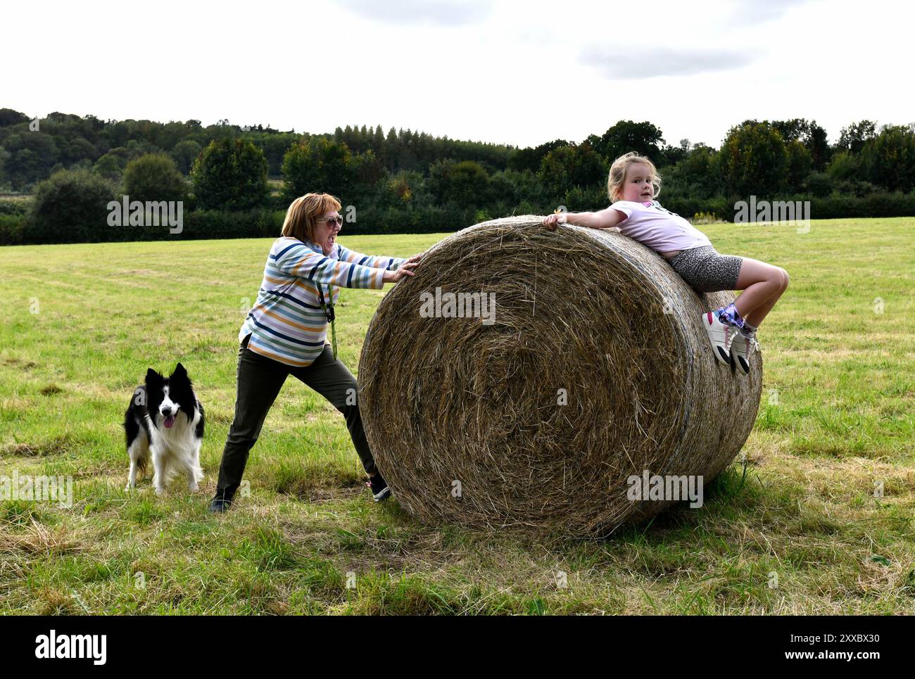 Farming family england hi-res stock photography and images - Alamy