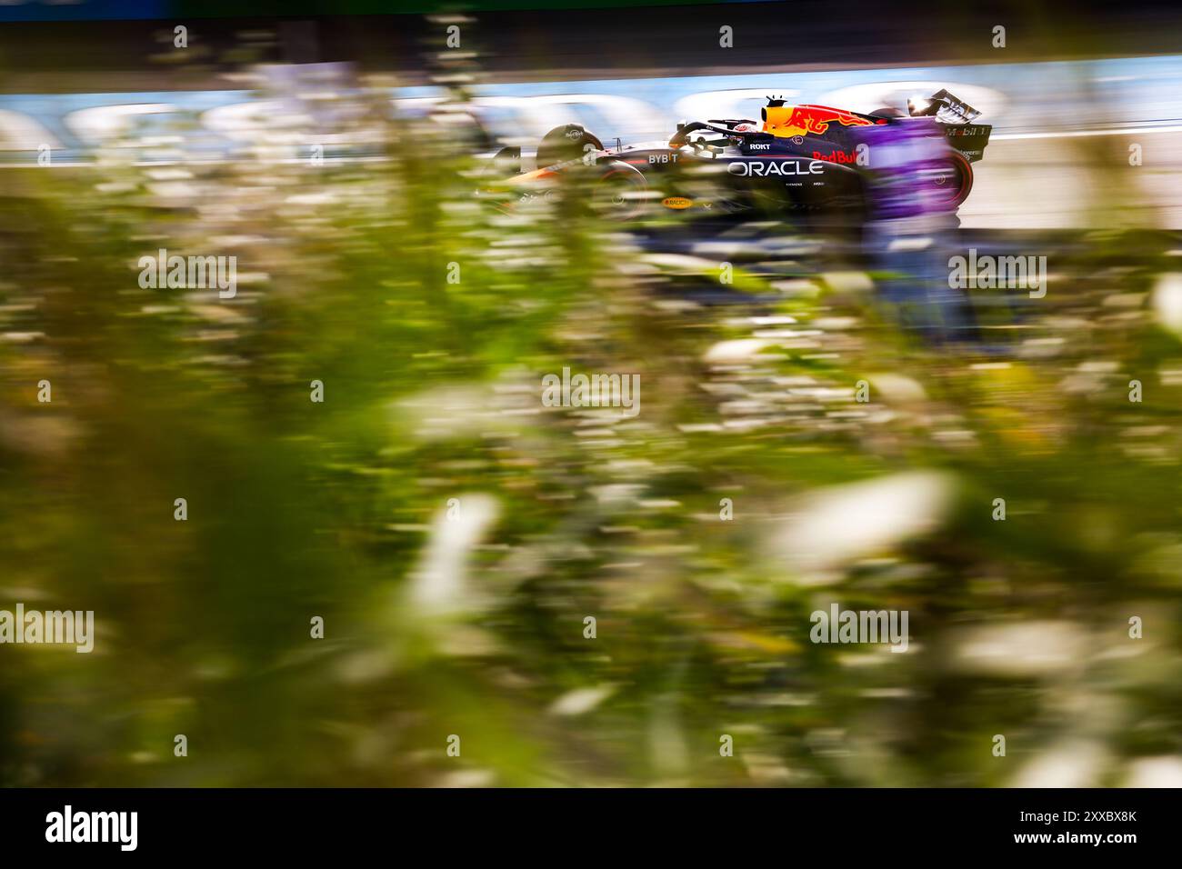 01 VERSTAPPEN Max (nld), Red Bull Racing RB20, action during the ...