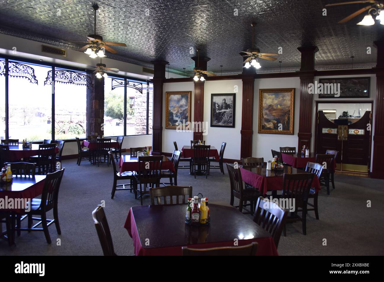 Cameron AZ U.S.A. 8/12/2024. A Swayback suspension bridge was erected ...