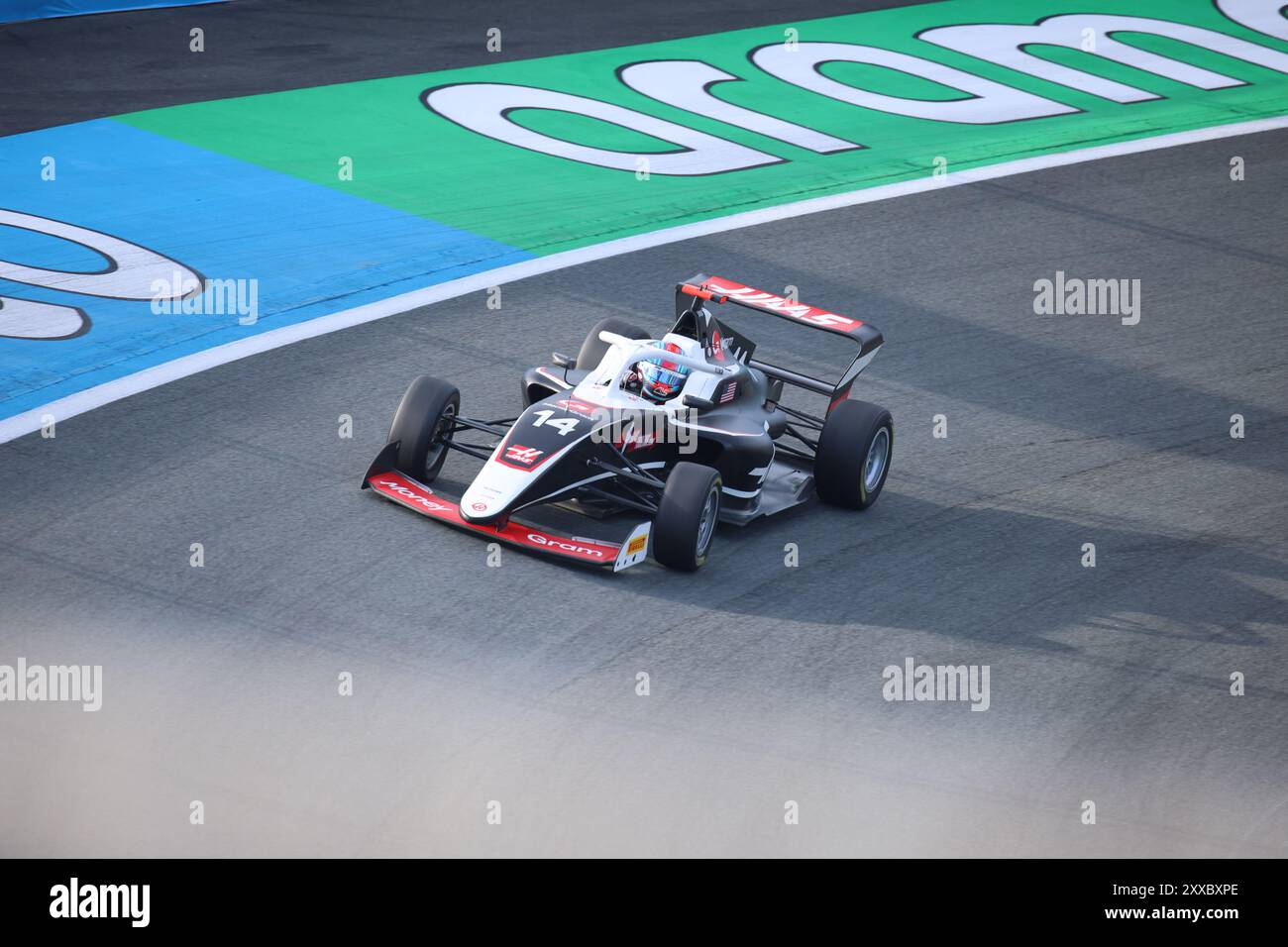 14 Chloe Chambers (Campos Racing, Haas, #14), Freies Training 2, FP2 ...
