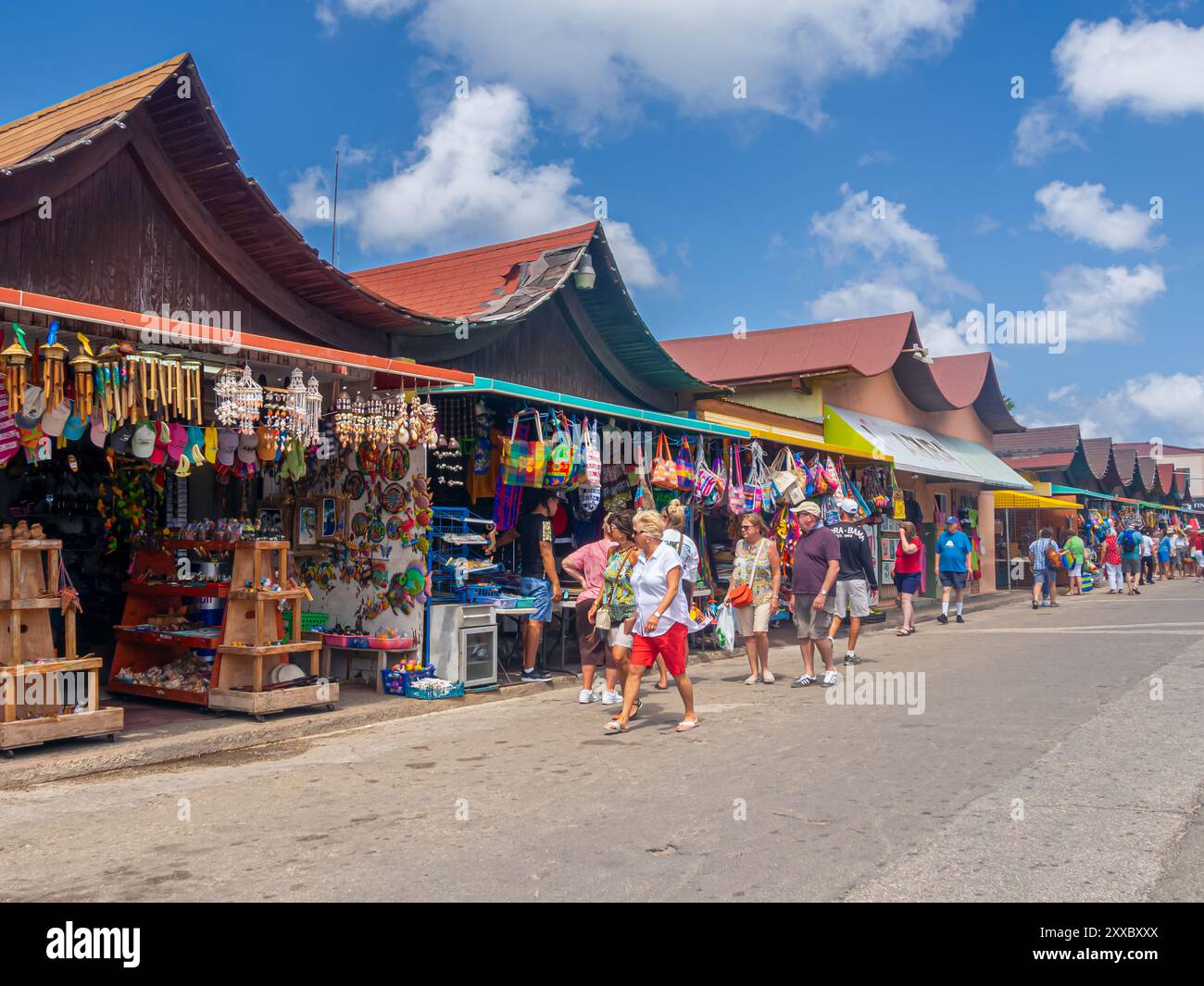 Aruba city hi-res stock photography and images - Alamy