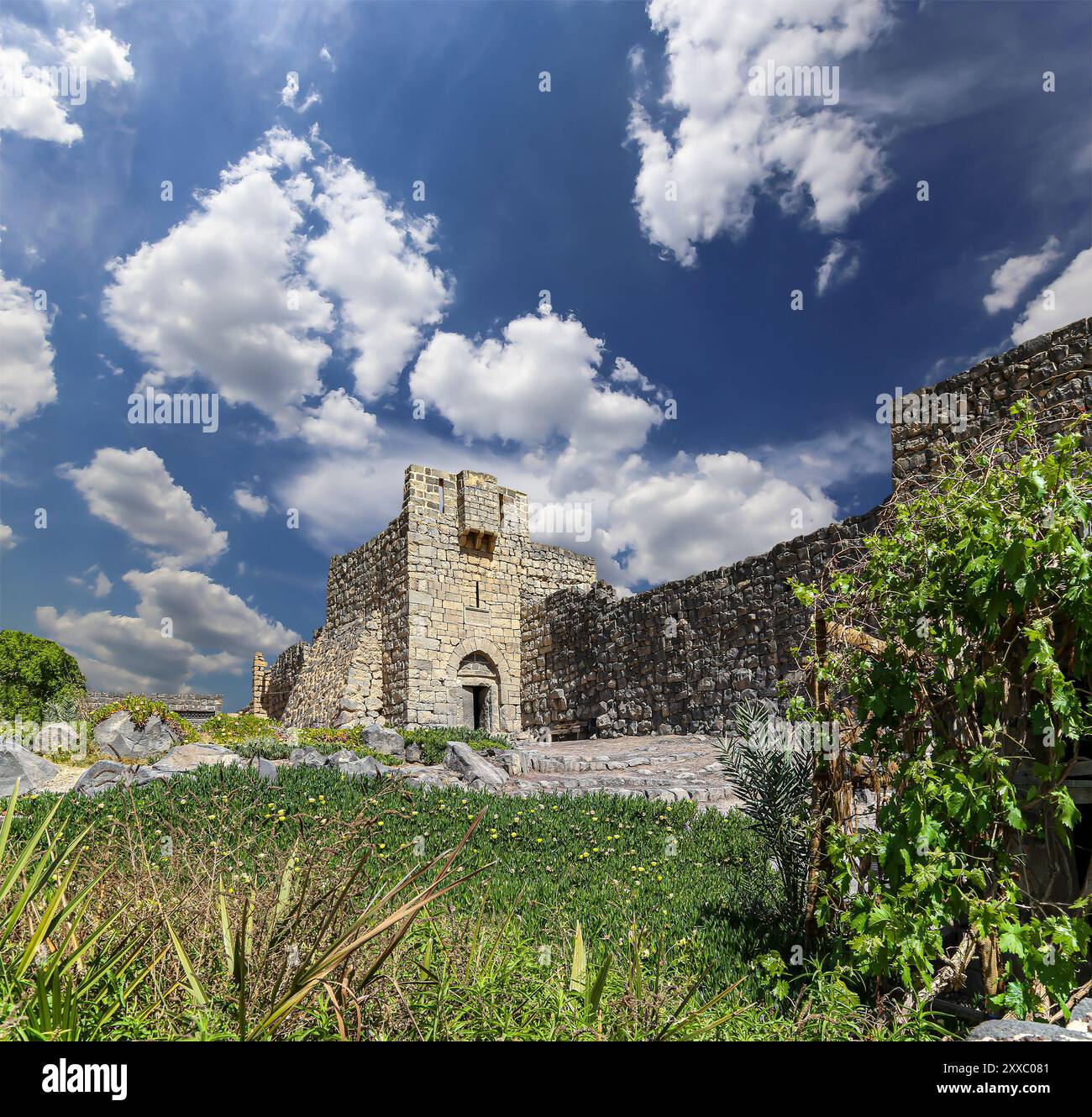 Ruins of Azraq Castle (Qasr al-Azraq) is a crusader castle (300AD ...