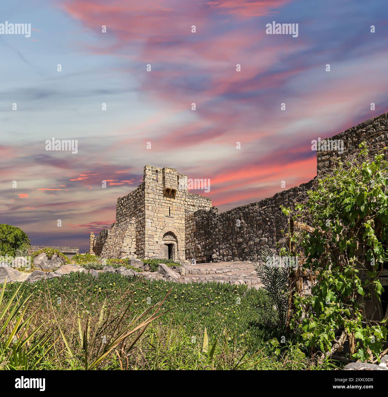 Ruins of Azraq Castle (Qasr al-Azraq) is a crusader castle (300AD ...