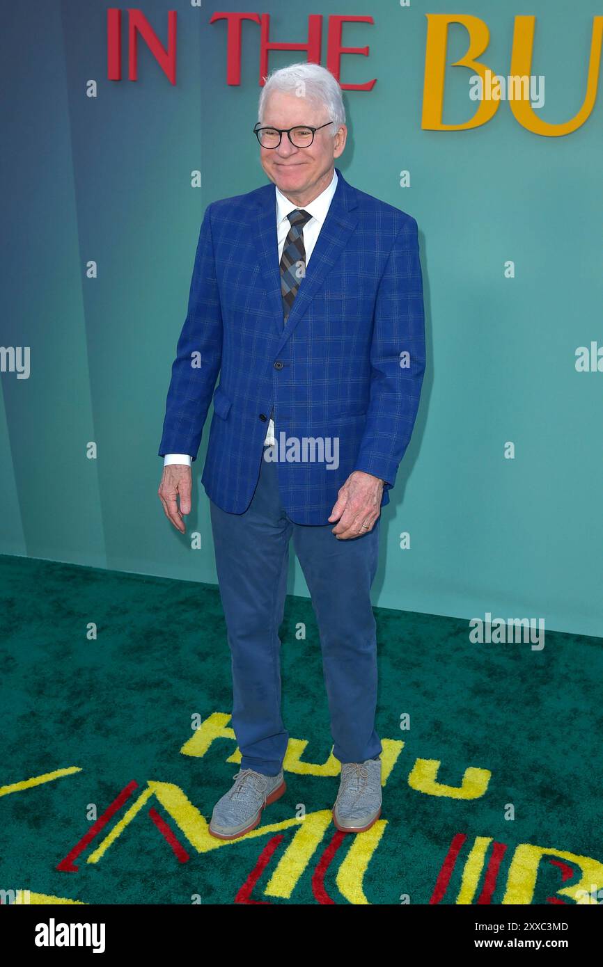 Steve Martin bei der Premiere der 4. Staffel der Hulu Serie 'Only ...