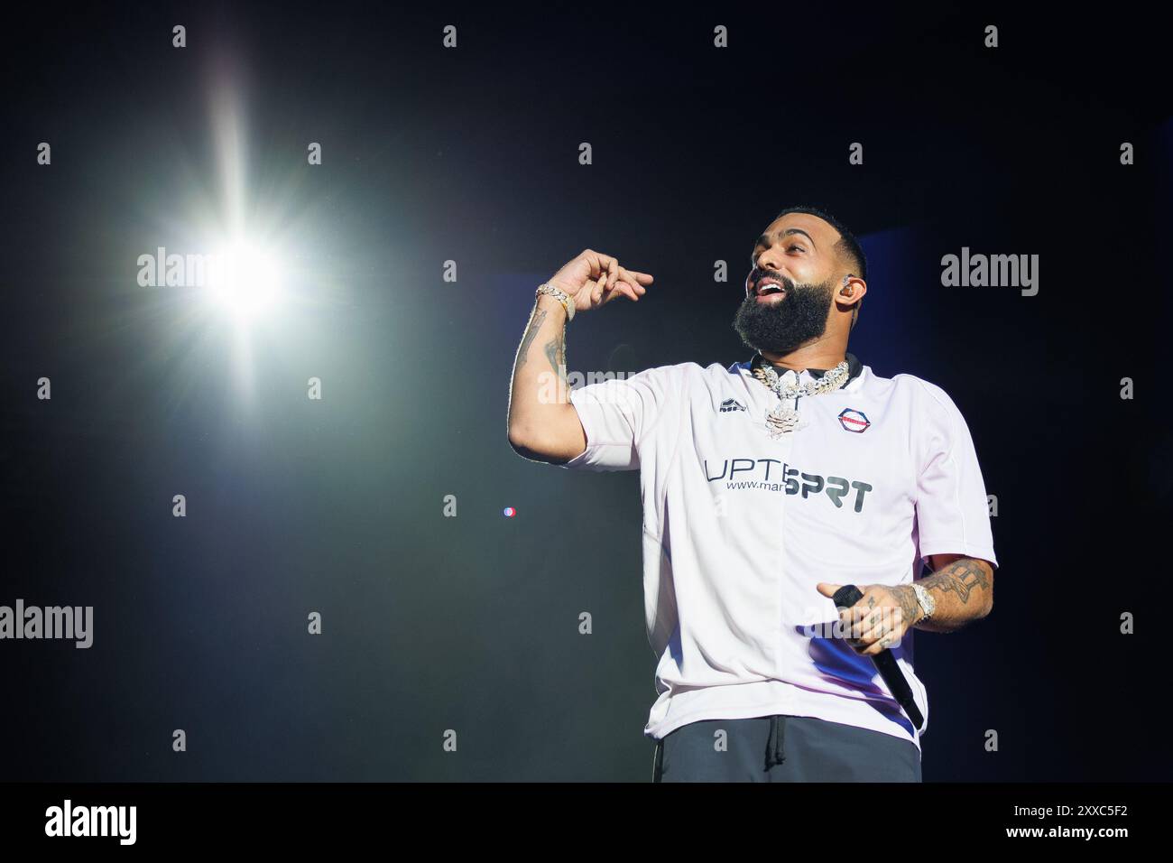 BARCELONA - MAY 23: Eladio Carrion performs on stage at Sant Jordi Club ...
