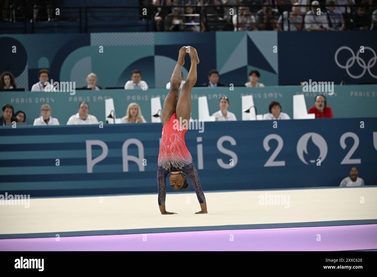 Paris-France, August 5, 2024, artistic gymnastics. Rebeca Andrade wins ...