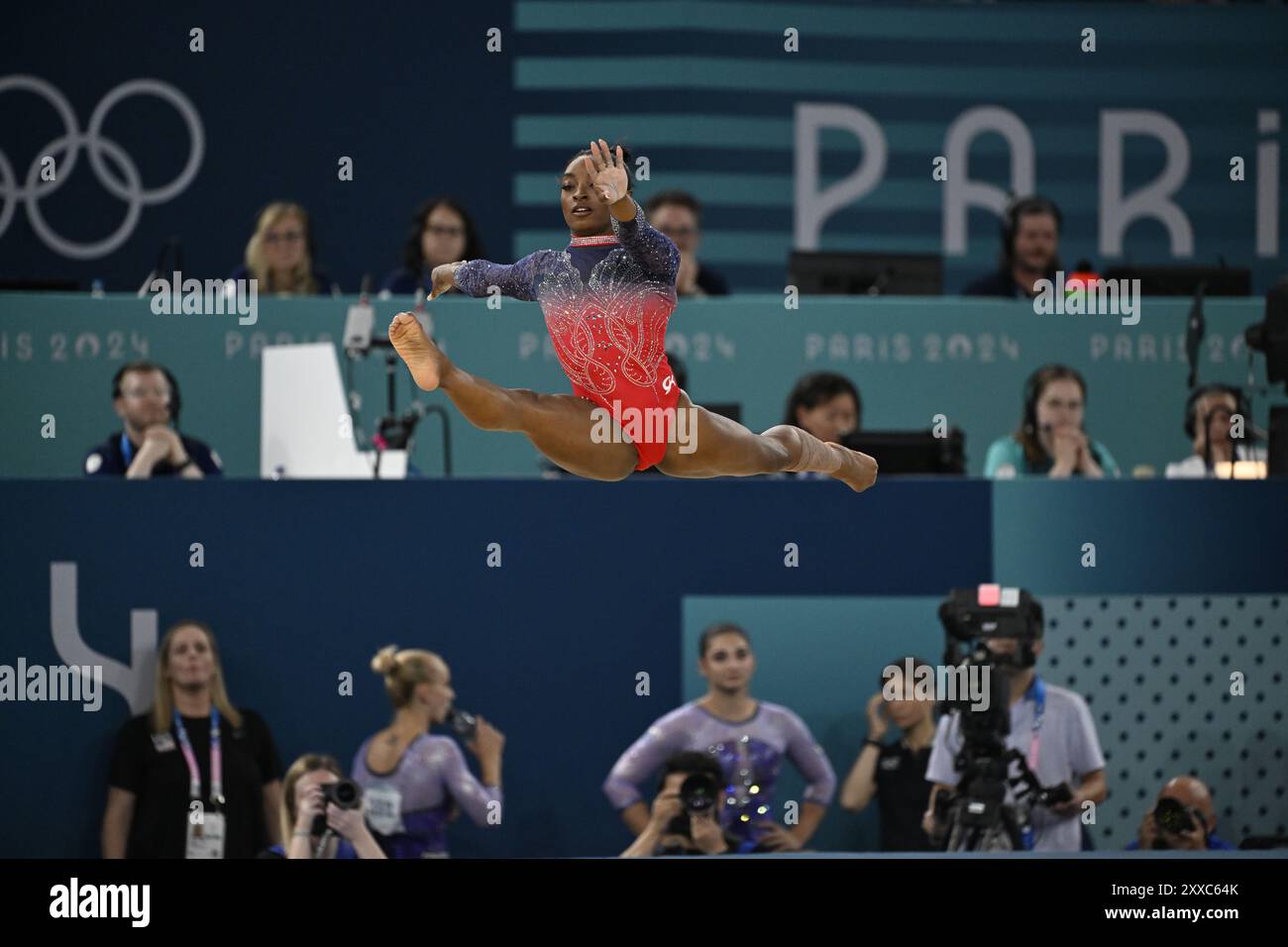 Paris-France, August 5, 2024, artistic gymnastics. Rebeca Andrade wins ...