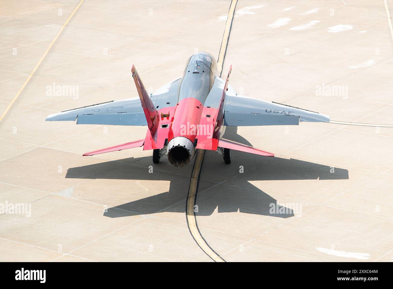 Boeing test pilots conduct taxi tests of the T-7A Red Hawk at the ...