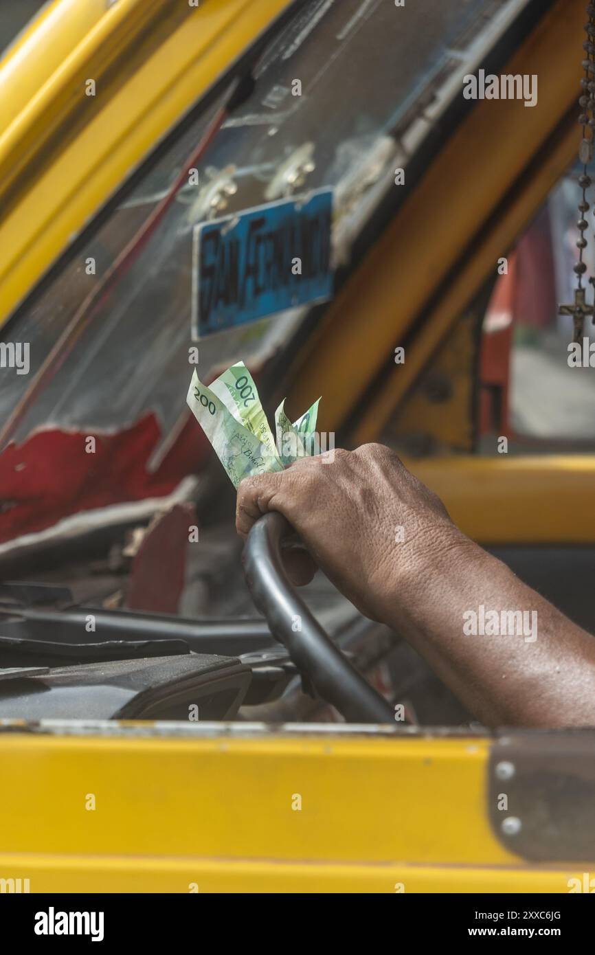 Philippines taxi driver hi-res stock photography and images - Alamy