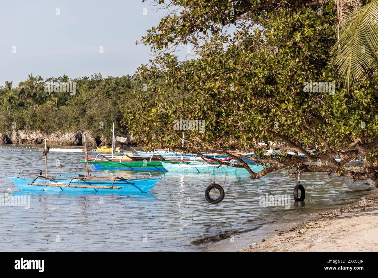 Boats philippines hi-res stock photography and images - Alamy