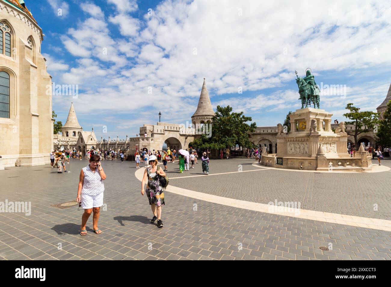 St Stephan statue and Fishermen's Bastion, Buda Castle district ...