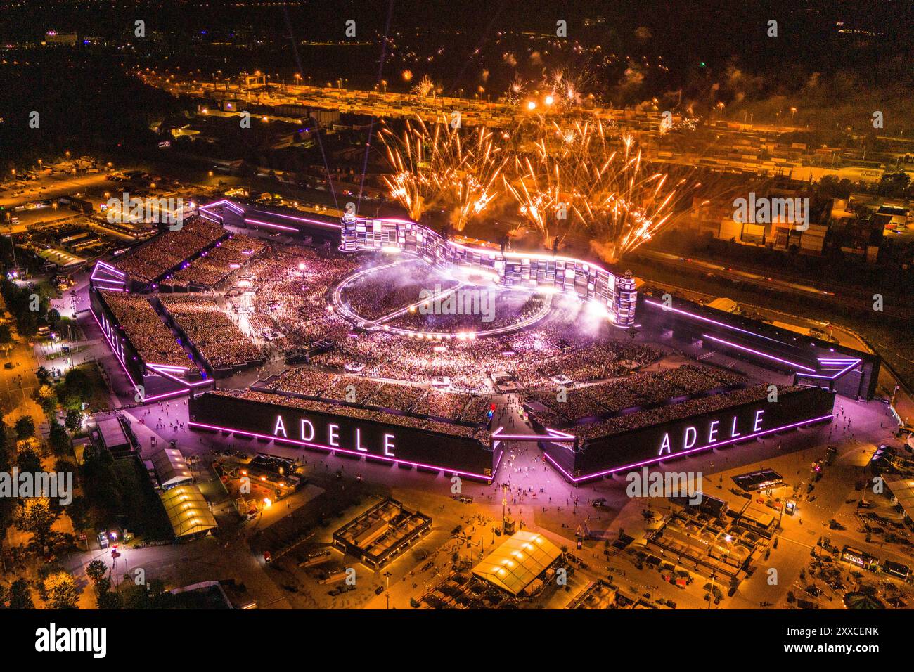 Adele in Munich - end of the 7th show of the European concerts on ...