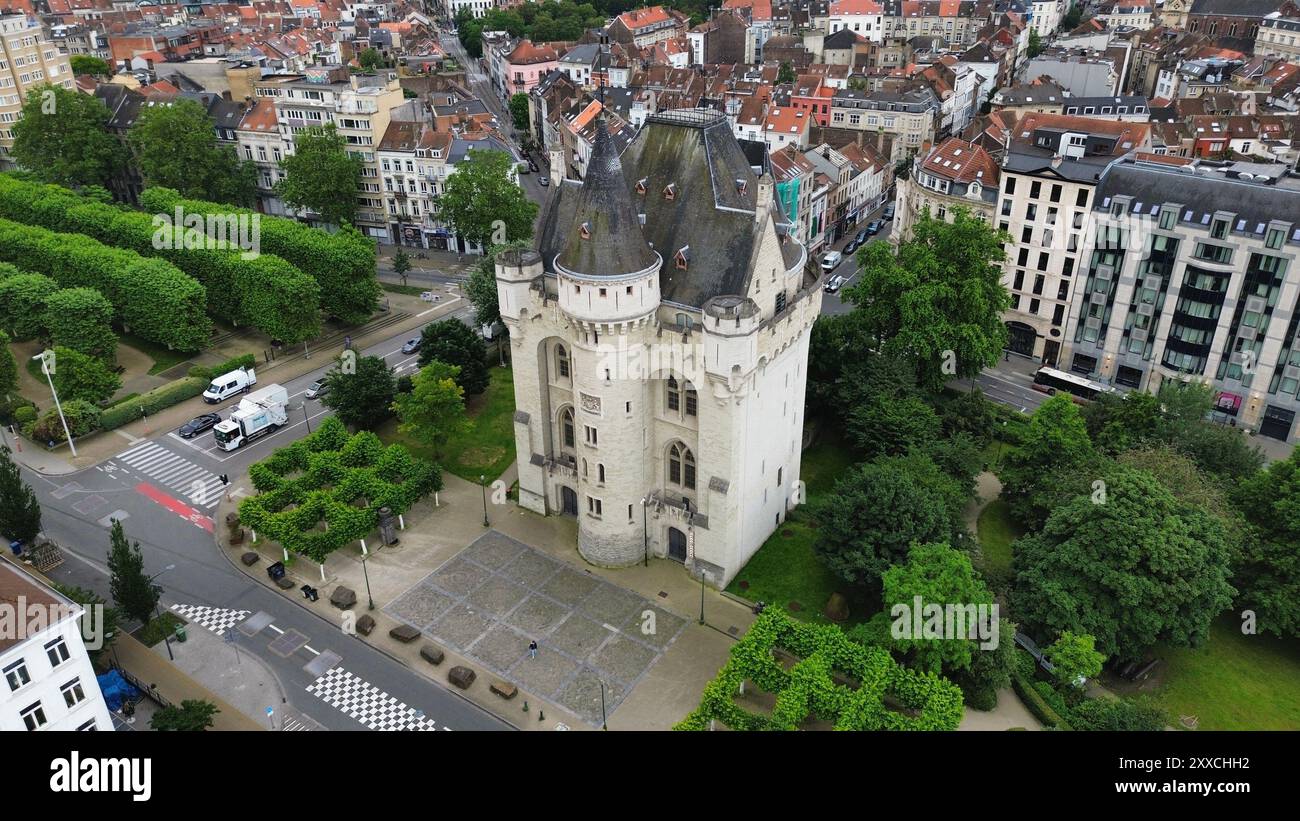 Brussels gate hi-res stock photography and images - Alamy