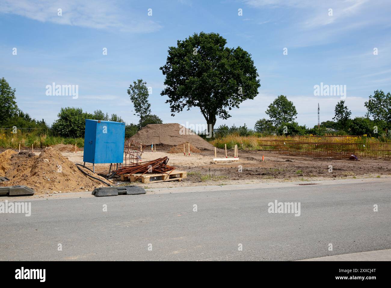 Construction site beginning to build a family house Stock Photo - Alamy