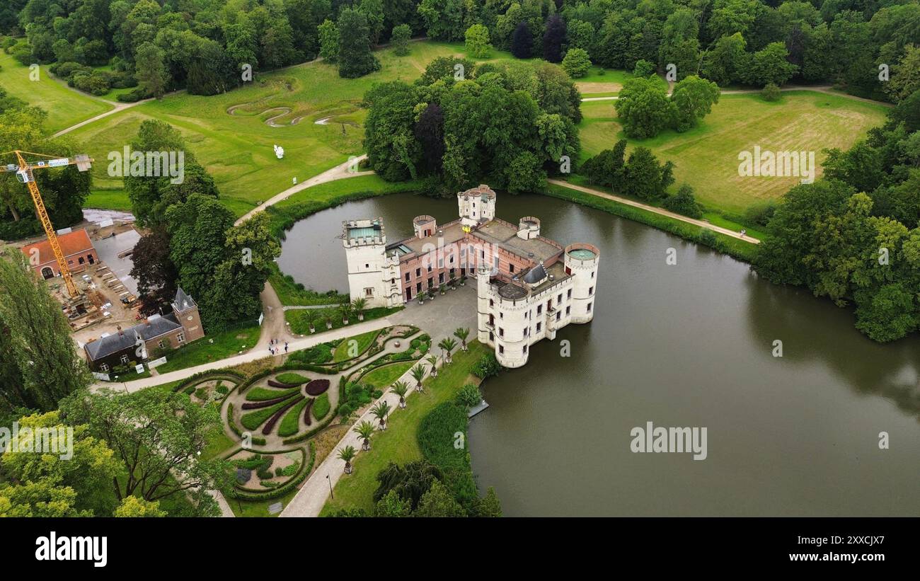 Drone photo bouchout castle hi-res stock photography and images - Alamy