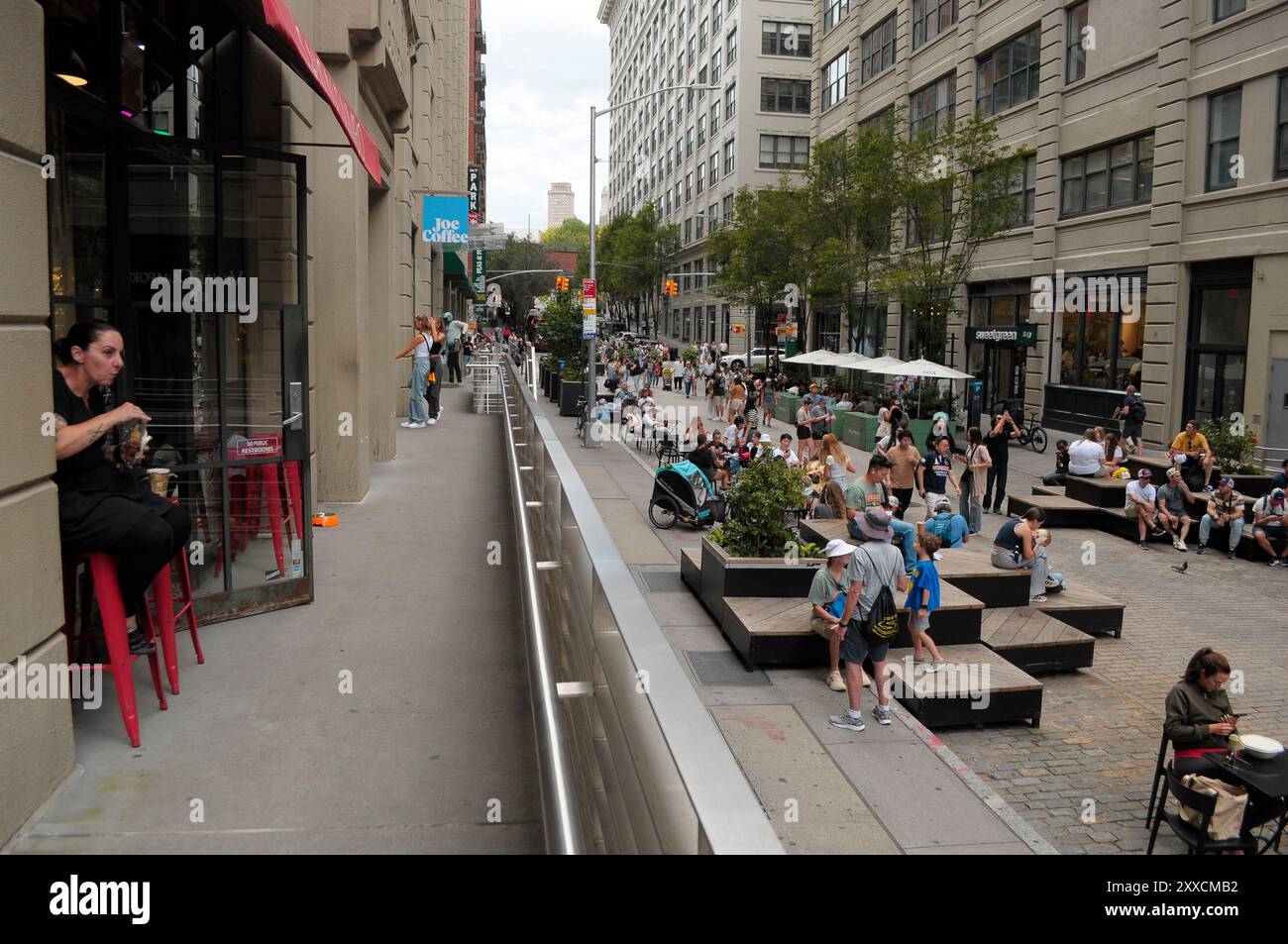 People are seen on the street in Dumbo in Brooklyn, New York City Stock ...