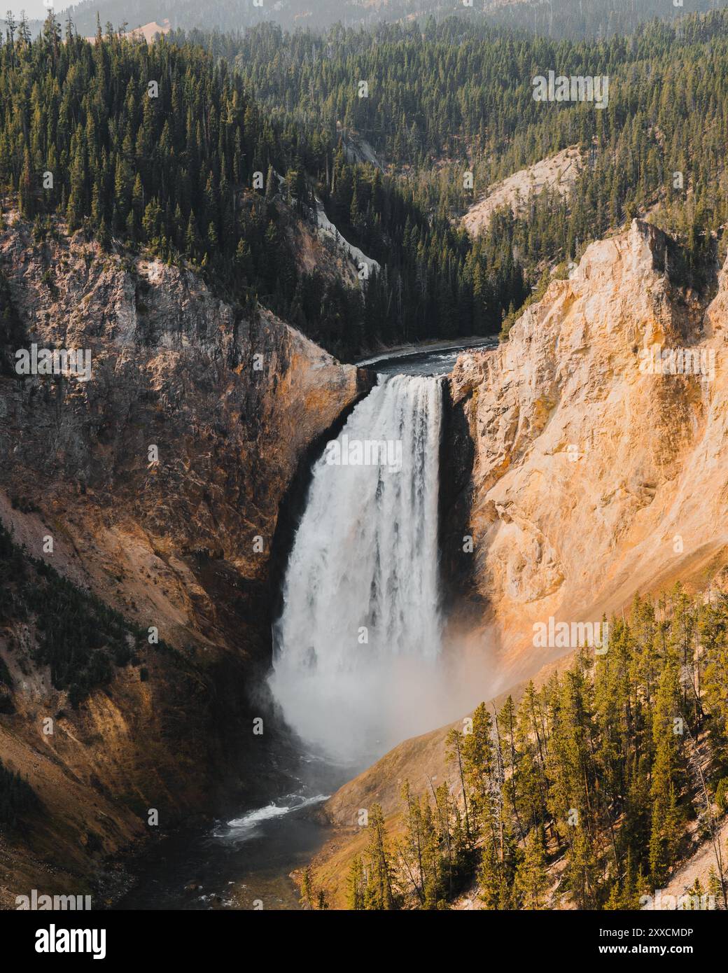 Upper Falls og the Yellowstone River Stock Photo - Alamy