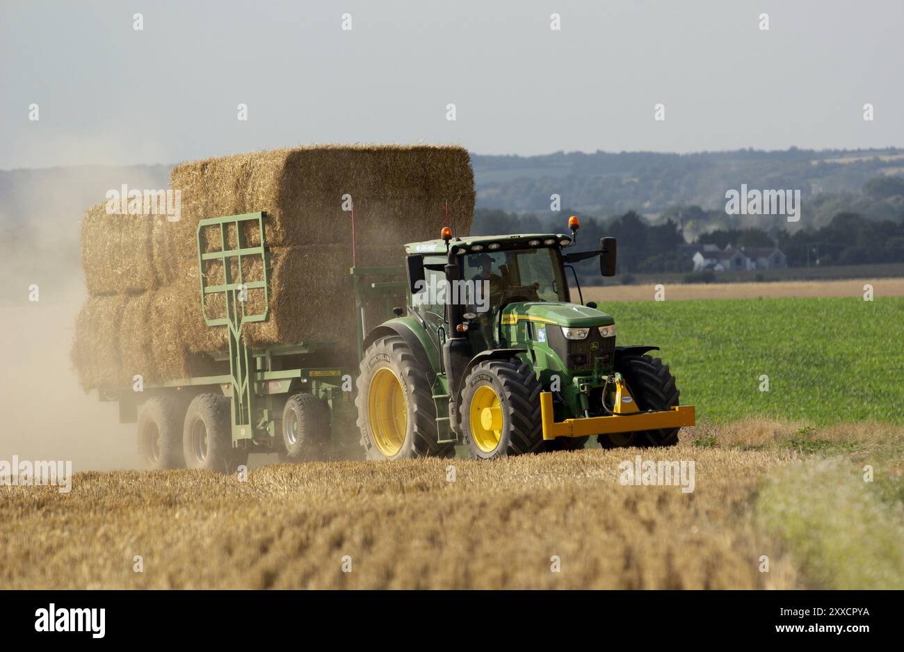 Field trailer hi-res stock photography and images - Alamy