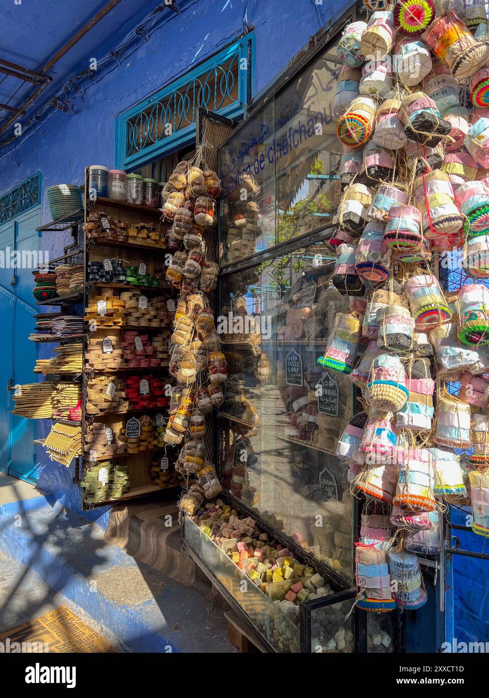 Souvenirs for sale in Chefchaouen, Morocco Stock Photo - Alamy