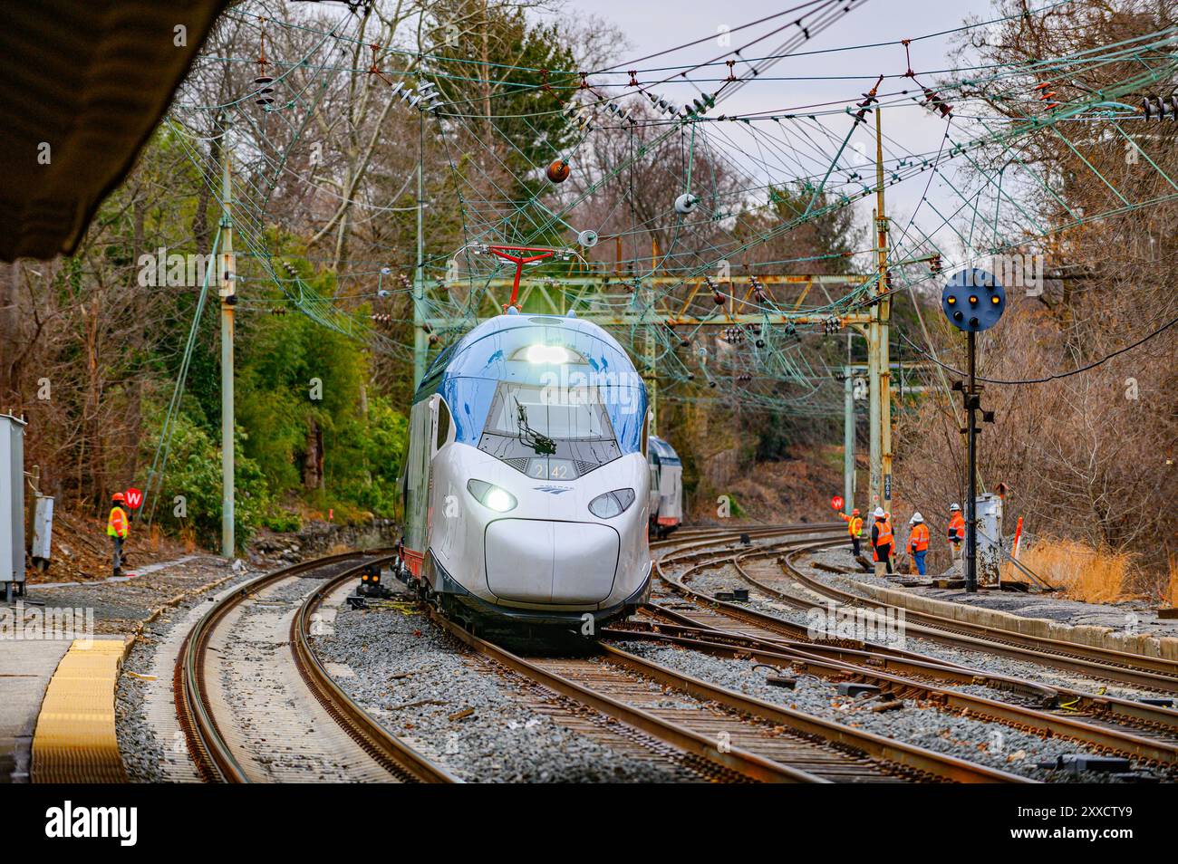 Amtrak acela hi-res stock photography and images - Alamy