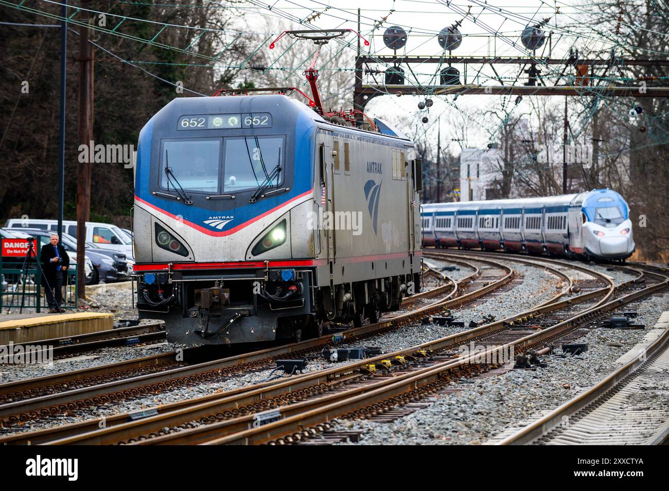 Amtrak Lite Train meet with Amtrak Acela II test extra in Overbrook PA ...