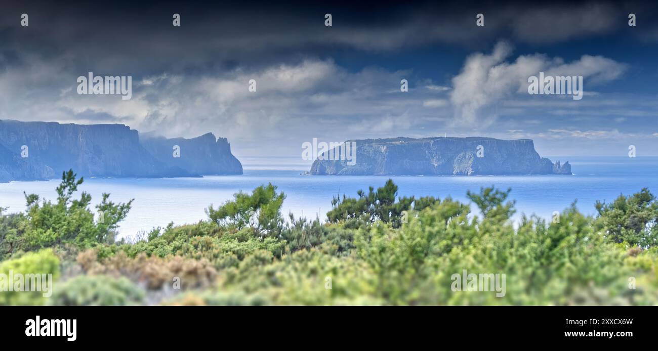 Panorama view of Tasman Island and Cape Pillar with foreground ...