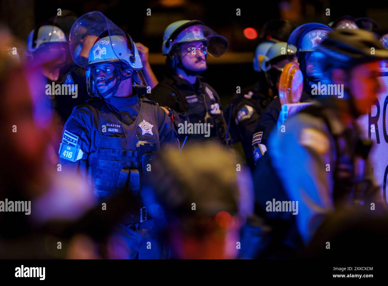 Chicago, Illinois, USA. 22nd Aug, 2024. Chicago Police officers in riot ...