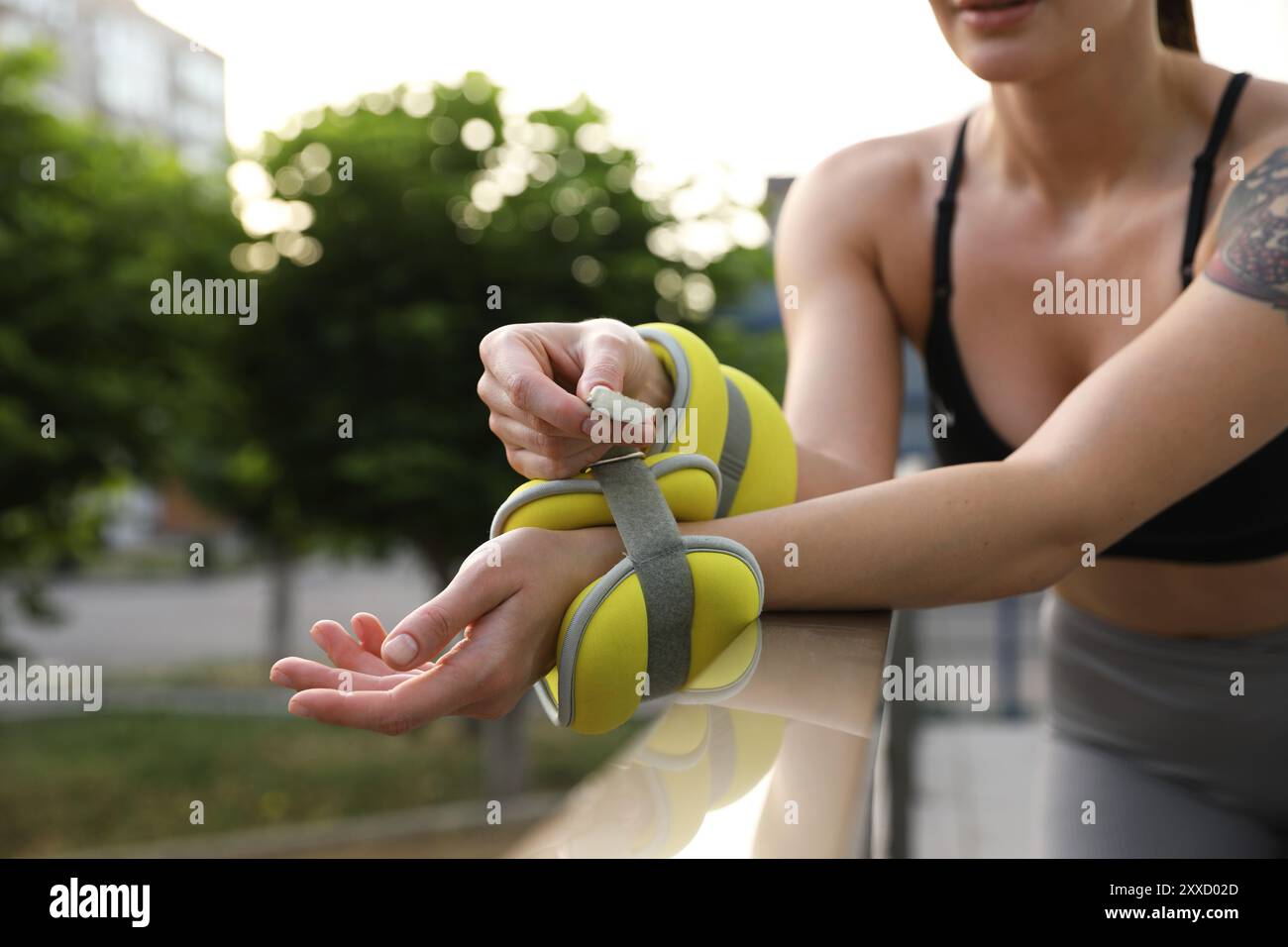 Putting on weight hi-res stock photography and images - Alamy