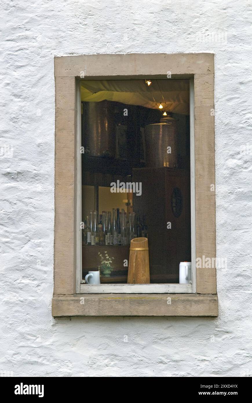 Open window in a white wall Stock Photo - Alamy