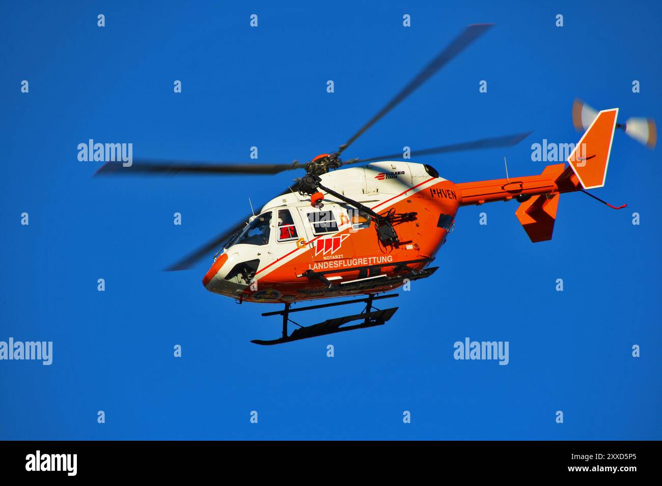 Emergency doctor helicopter Stock Photo - Alamy
