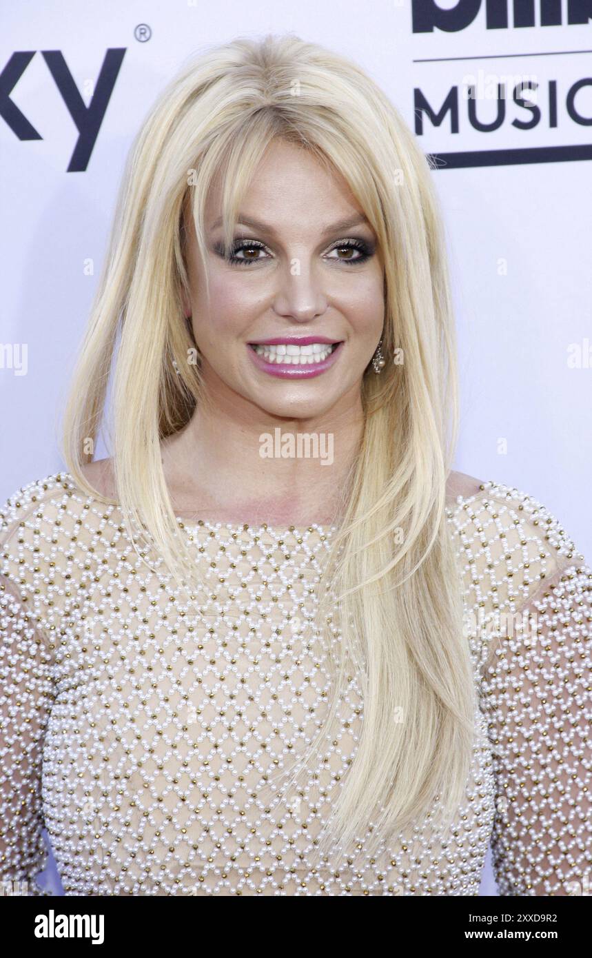Britney spears _17 red carpet event hi-res stock photography and images ...