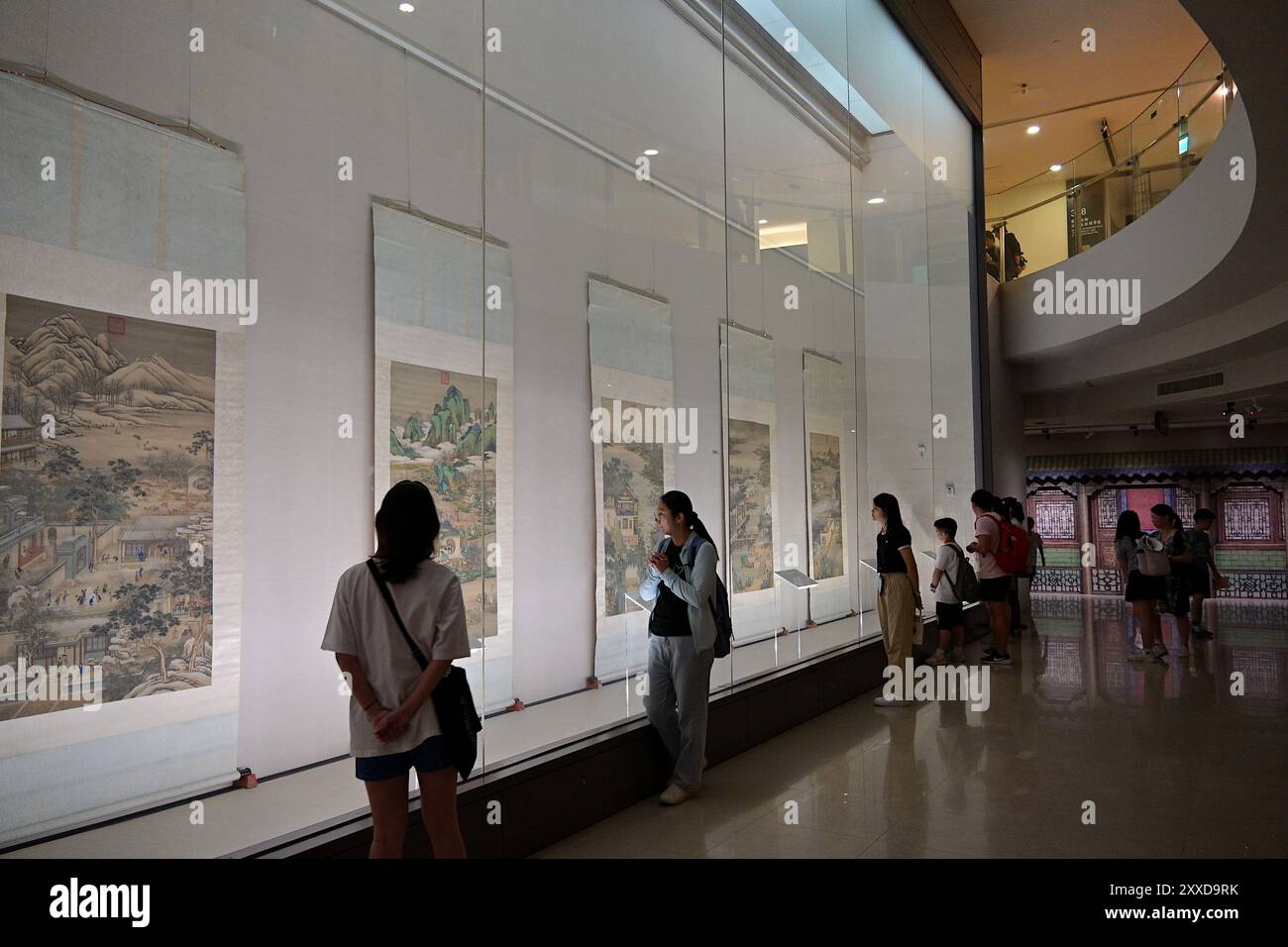 Popular long scroll Chinese paintings, each showcasing a different ...