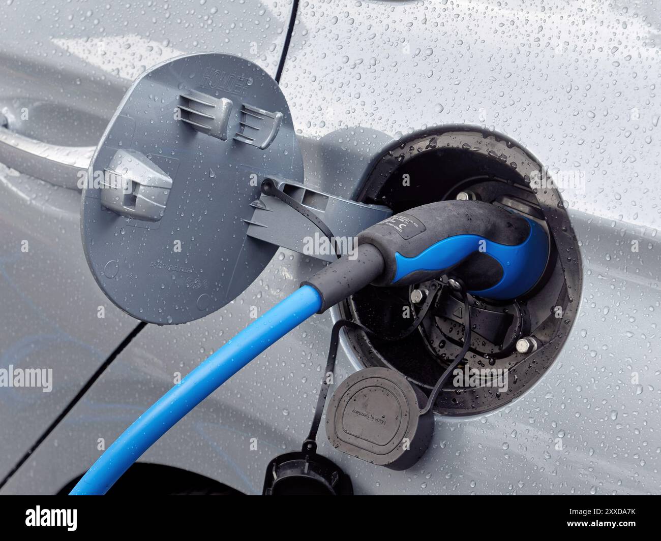 Charge socket hi-res stock photography and images - Alamy