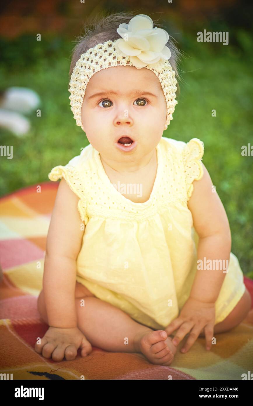 Group infant hi-res stock photography and images - Alamy
