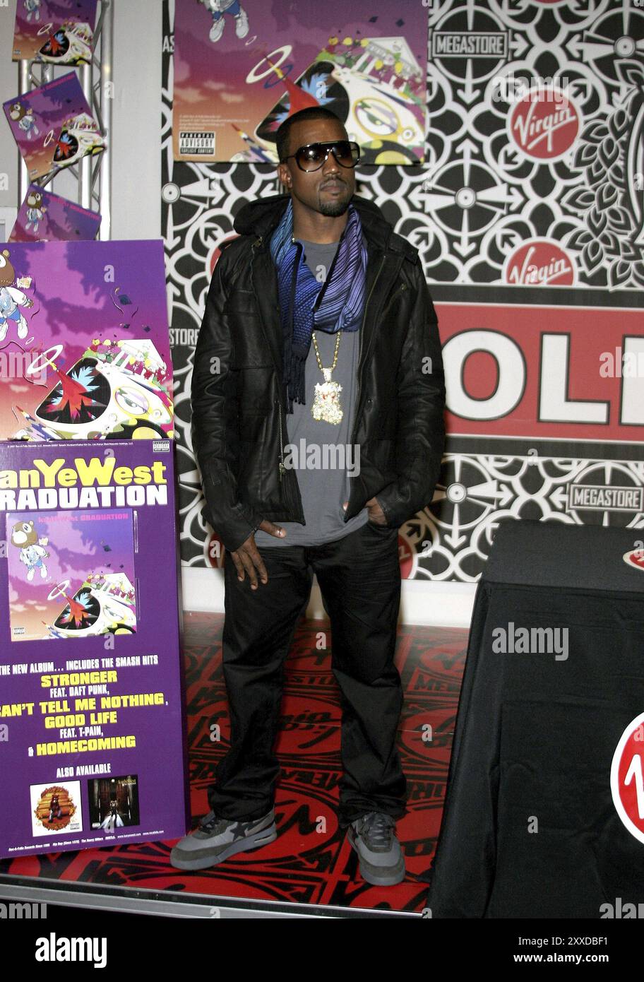 Kanye West fan event and in-store signing of his new album release ...