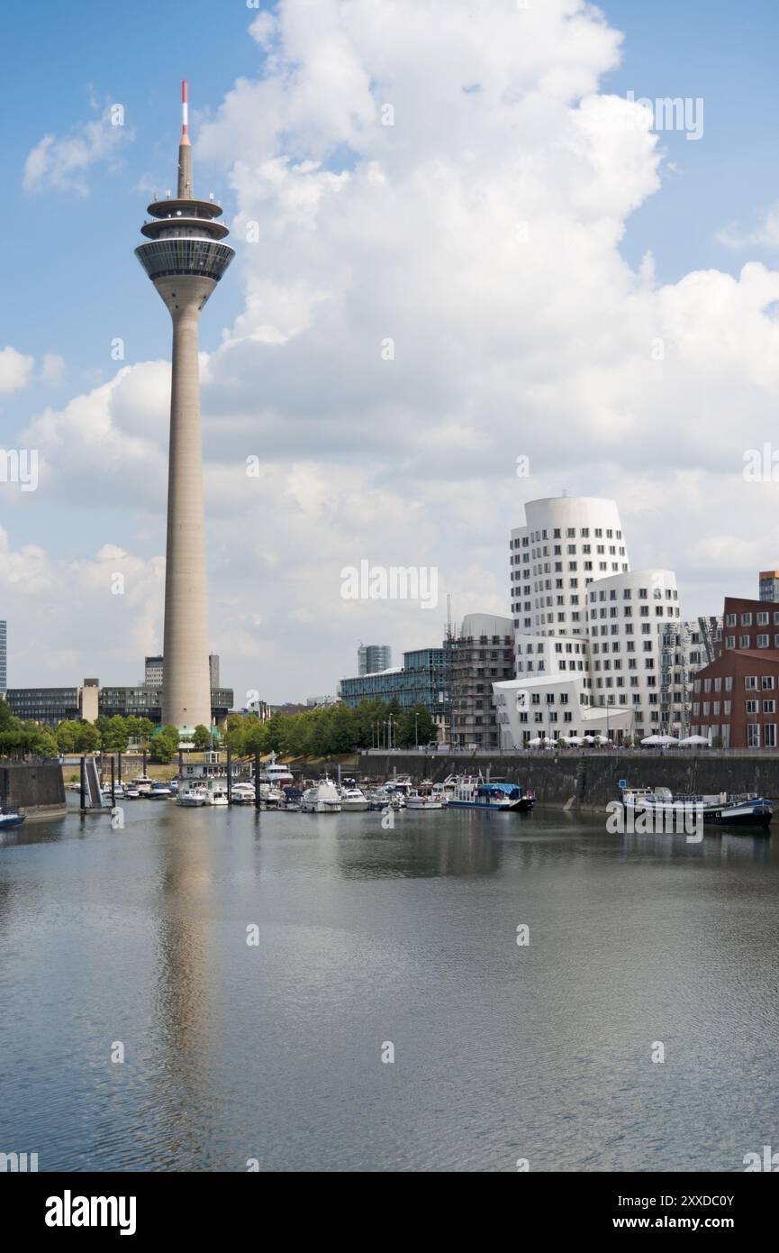 Rhine Tower and Gehry Houses in Duesseldorf's Media Harbour Stock Photo ...