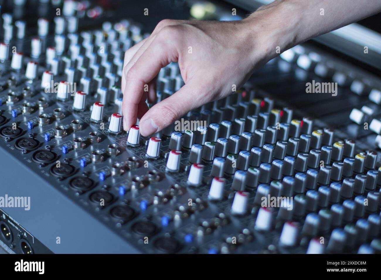 Electronic sound production hi-res stock photography and images - Alamy
