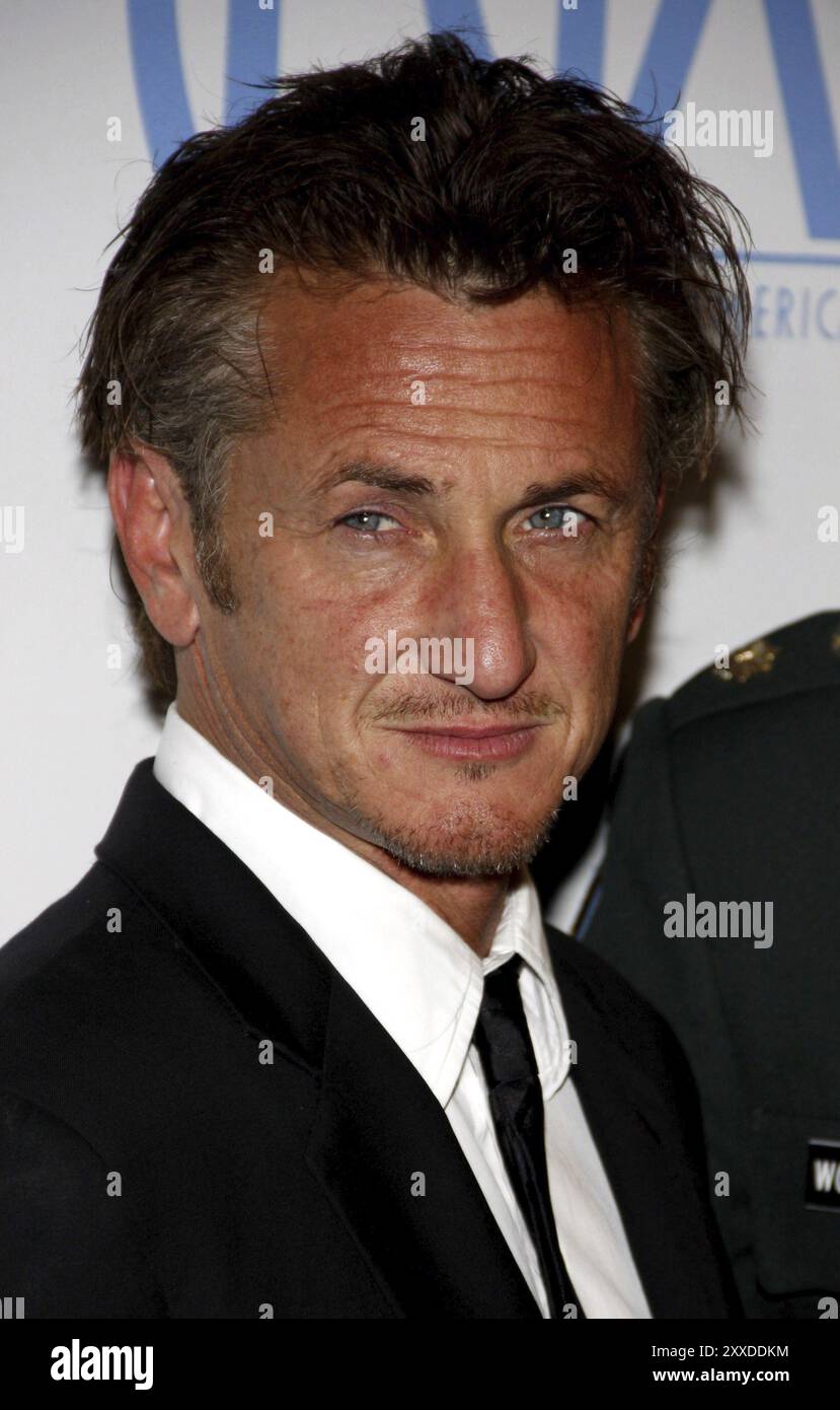 Sean penn hi-res stock photography and images - Alamy