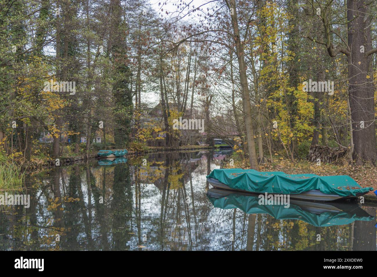 Barges covered with tarpaulins in the Spreewald Stock Photo - Alamy