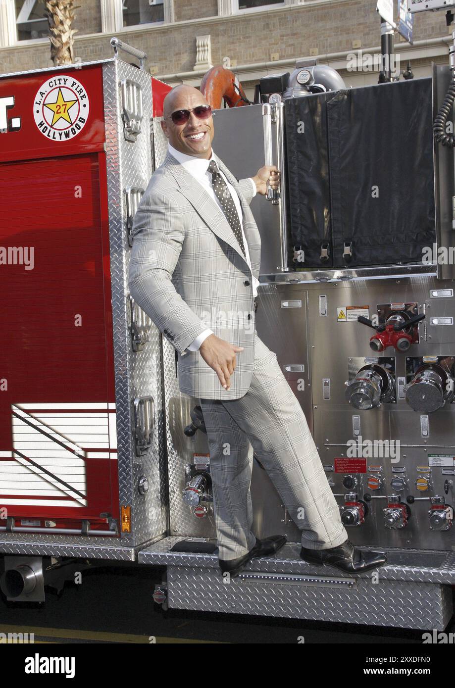 Dwayne Johnson at the Los Angeles premiere of 'San Andreas' held at the ...